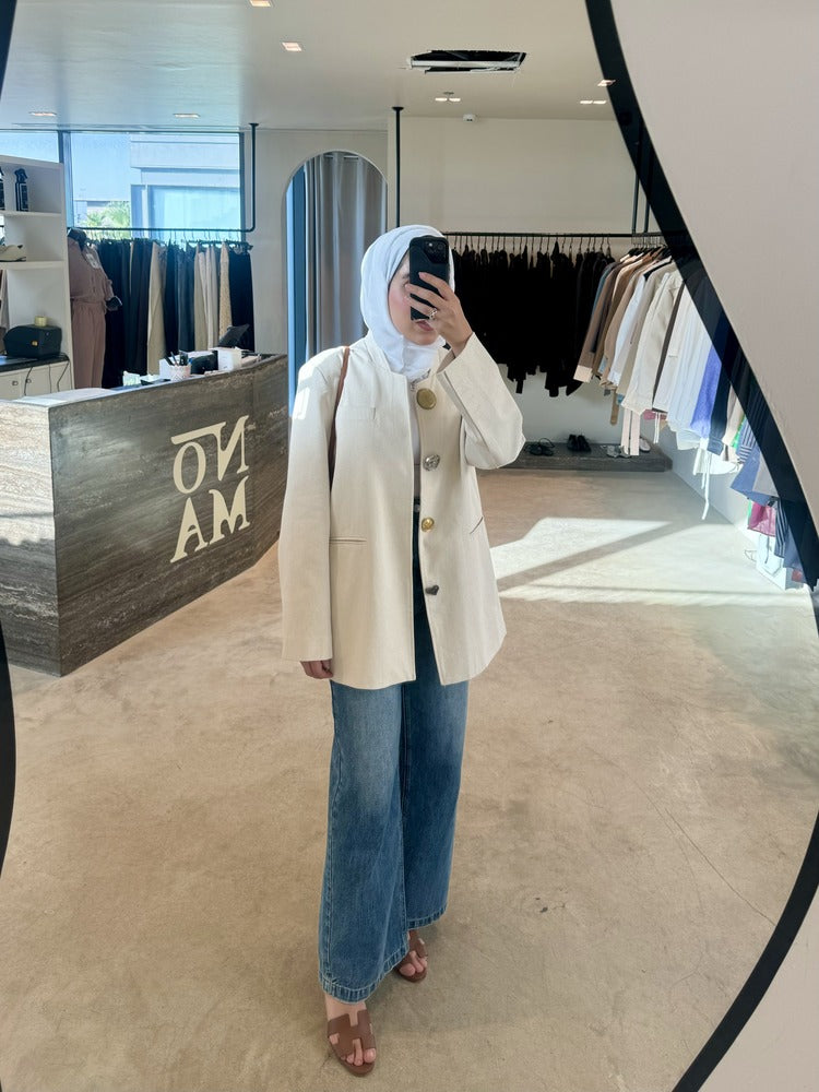 Round Neck Single Breasted Blazerالسترات الخارجية / البليزرات – Noma ...